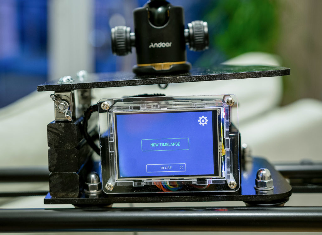 Making a DIY time-lapse and video slider - Go-pixL