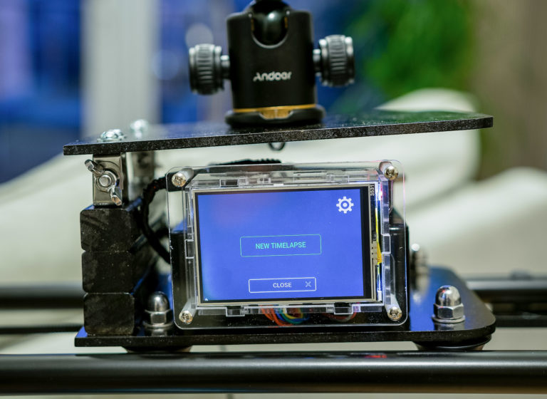 Making a DIY time-lapse and video slider - Go-pixL